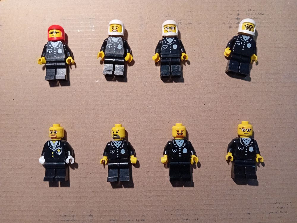 8 x Vintage Figuren Polizei Lego Figurines Policier vintage | Kaufen ...