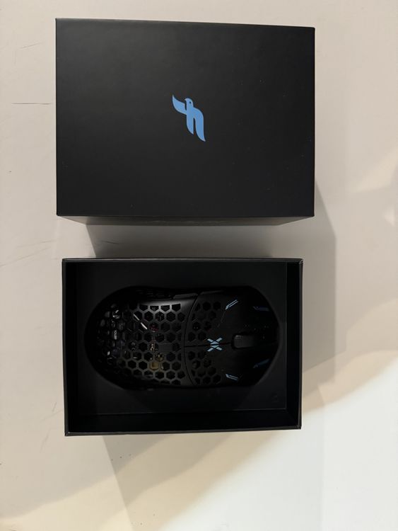 Finalmouse Ultralight X Lion (Medium) | Kaufen auf Ricardo