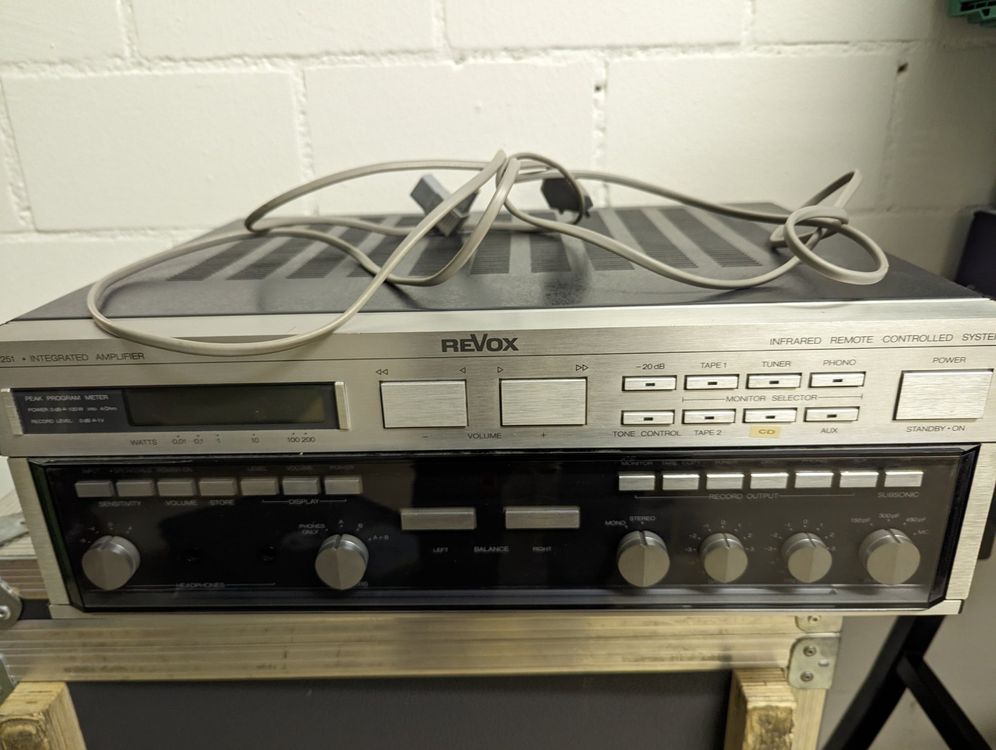 Revox B251 Verstärker | Kaufen auf Ricardo