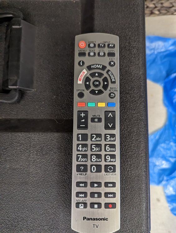 Panasonic LED TV TX-58EXW743 58 Zoll/147 cm ab 1 CHF !! (Gebraucht) in ...