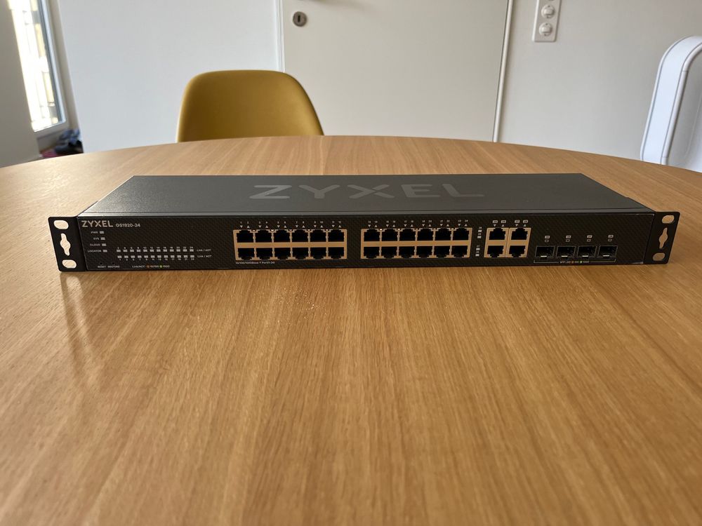 Zyxel GS1920-24 v2, 24 Port Gigabit Switch (1), Nebula Cloud (Gebraucht ...