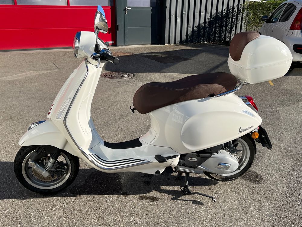 Vespa primavera 125 (Gebraucht) in Villars-sur-Glâne für CHF 2950 – nur Abholung auf Ricardo kaufen