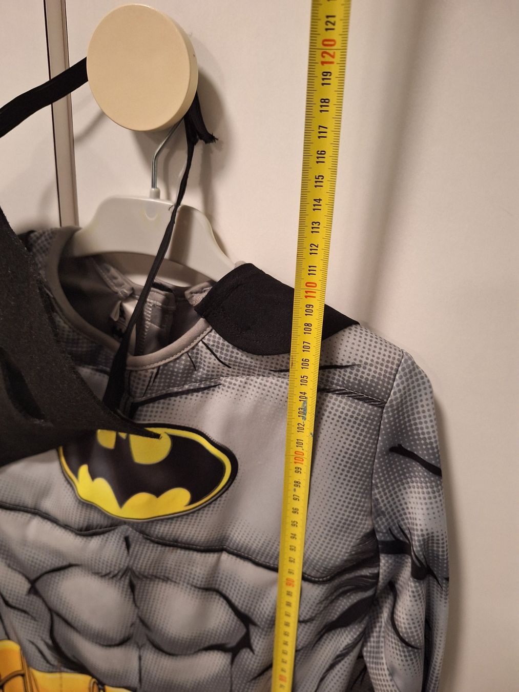 Batman Kostüm für Kinder, Gr. 128/140 (Gebraucht) in Biberist für CHF ...