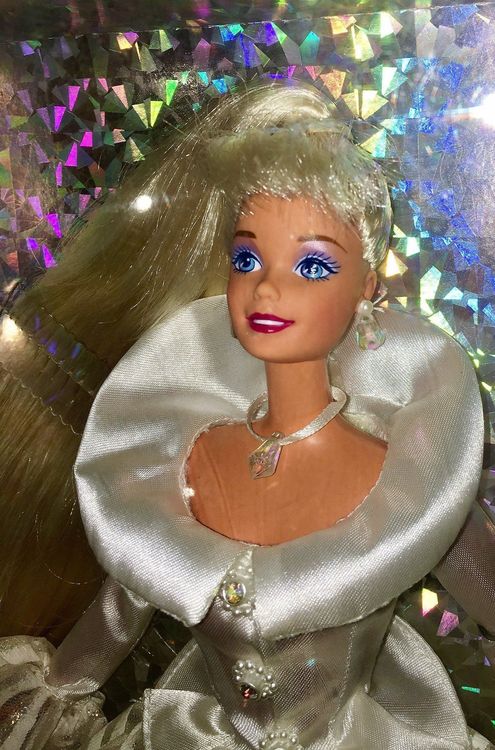 Barbie Puppe Crystal Splendor 1995 (Neu und originalverpackt) in Flawil ...