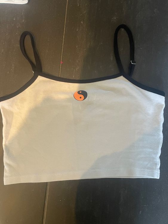 Yin, Yang Crop-Top | Kaufen auf Ricardo
