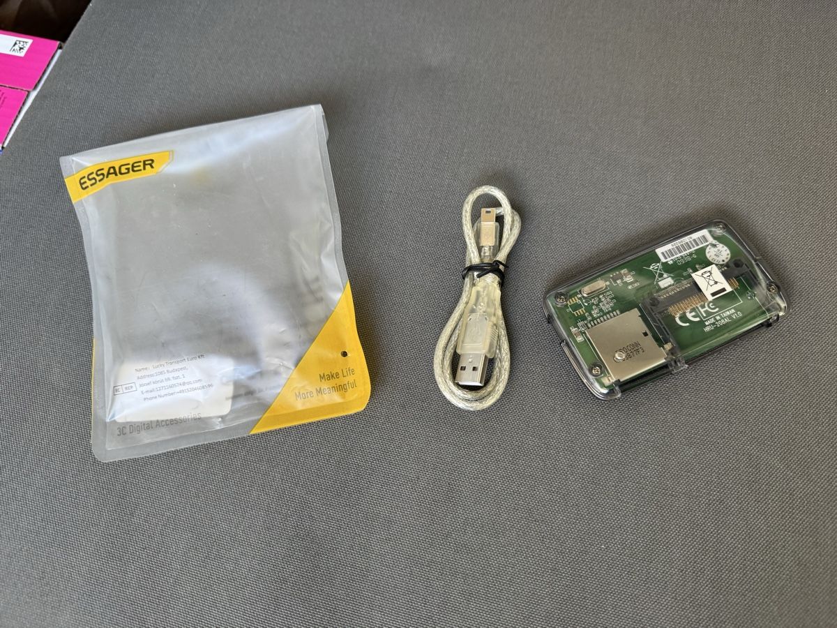 All-in-one USB Card Reader (Neuf (Voir description)) à Lausanne pour ...