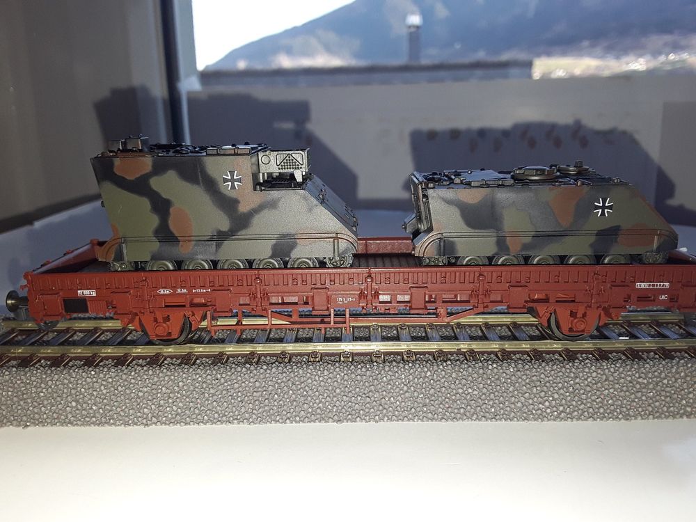 Flachbettwagen DB, mit Panzer, Minitanks Roco, H0, 804, neu | Kaufen ...