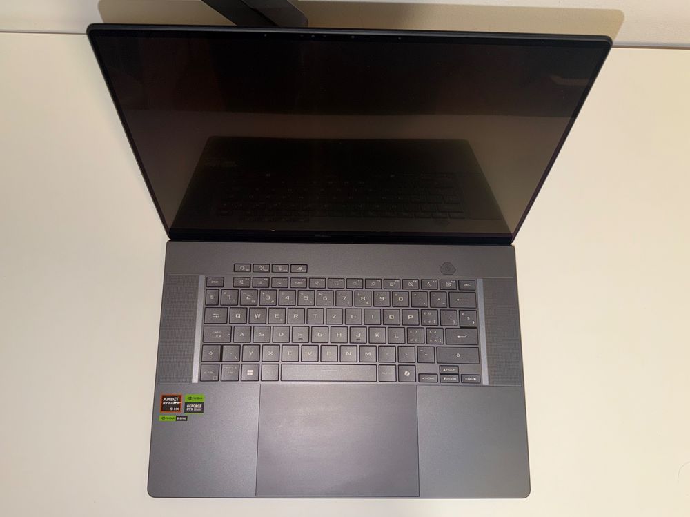 Asus ROG Zephyrus G16 (2024) Ryzen 9 HX 370 / RTX 4070 (Gebraucht) in ...