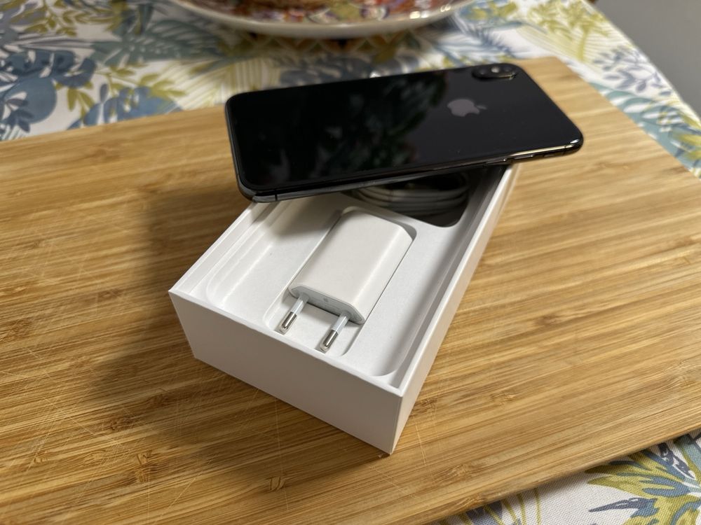 Vendo iPhone Xs Max 256 GB, Space Gray, usato (Gebraucht) in Vacallo ...