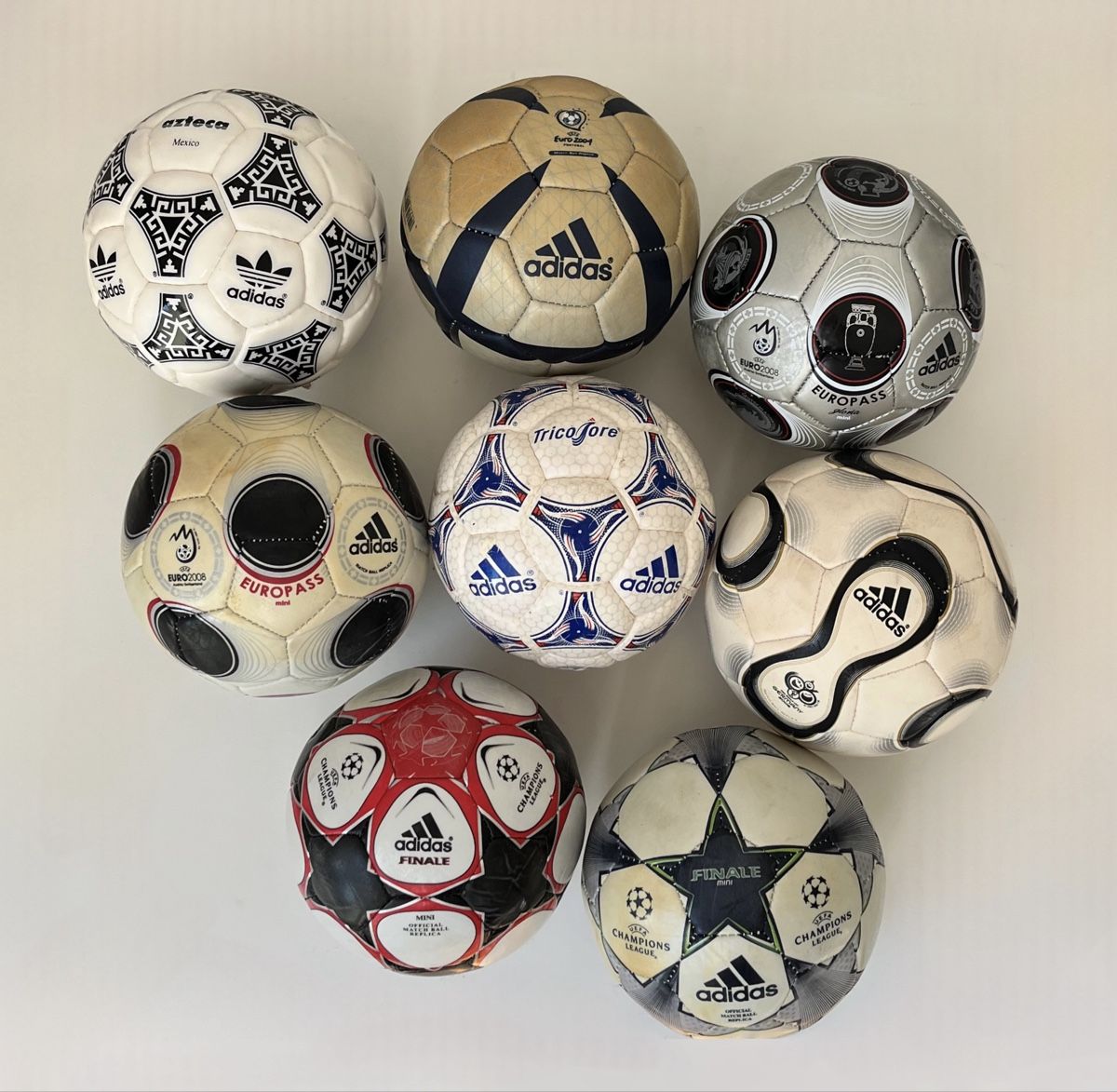 8 Adidas WM EM CL Mini Matchball Replica Sammlung Set (Gebraucht) in ...