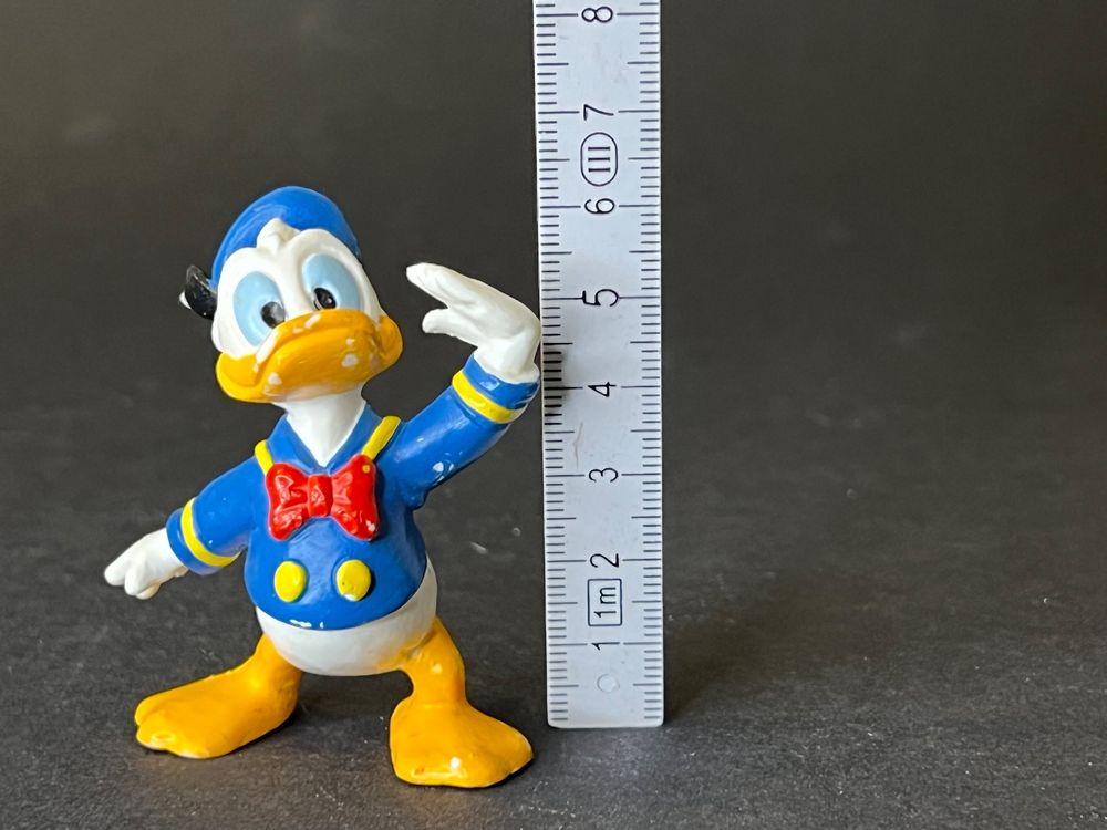 Donald Duck Figur von Bullyland salutierend (Gebraucht) in Ennetbaden für CHF 9 – mit Lieferung ...