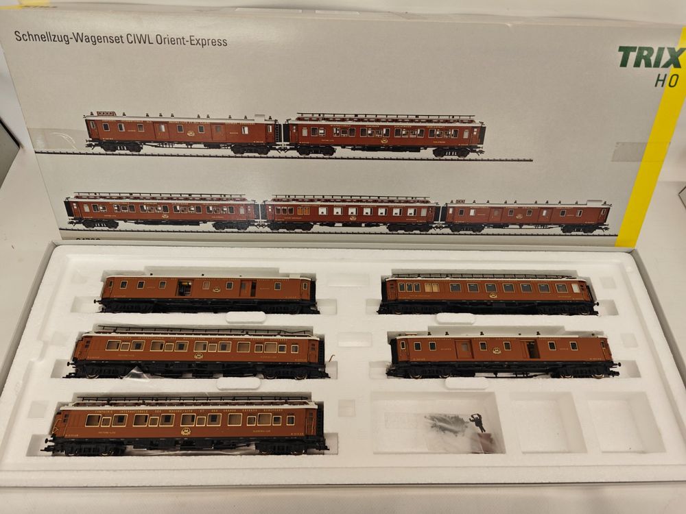 N126 Set 5 Wagen Modelleisenbahn Trix 24793 Orient Express (Gebraucht) in Toffen für CHF 132 ...