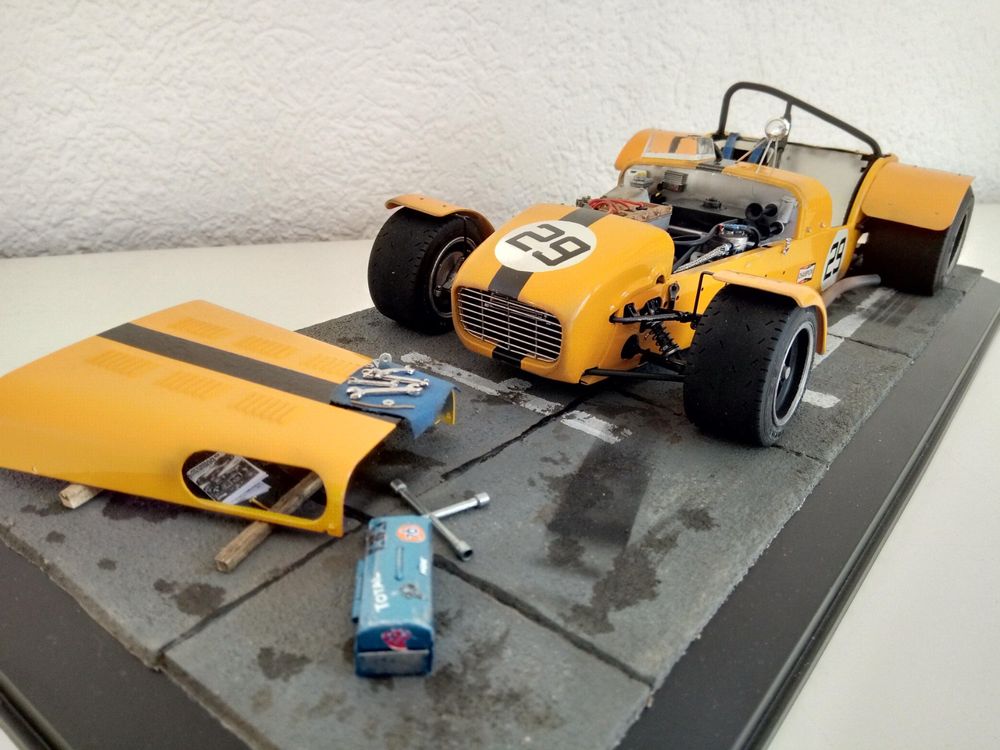 Tamiya Caterham Super Seven im Mst. 1/12 | Kaufen auf Ricardo