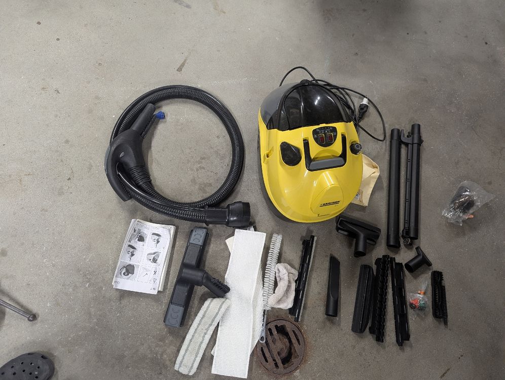 Dampfreiniger Dampfsauger Kärcher SV 7 (Gebraucht) in Felsberg für CHF 250 – mit Lieferung auf ...