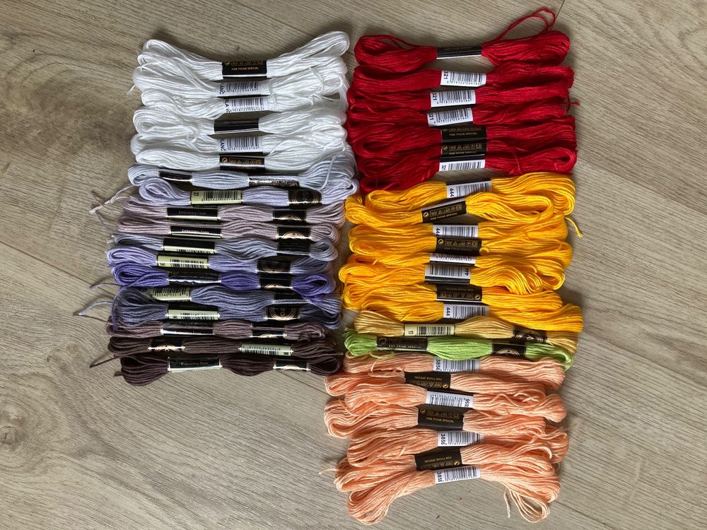 Strickgarn 42 Stk. (Neu und originalverpackt) in Vordemwald für CHF 7 ...