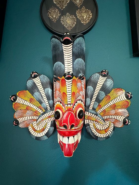 Masque traditionnel Naga Raksha (démon-cobra) sri lankais | Kaufen auf ...