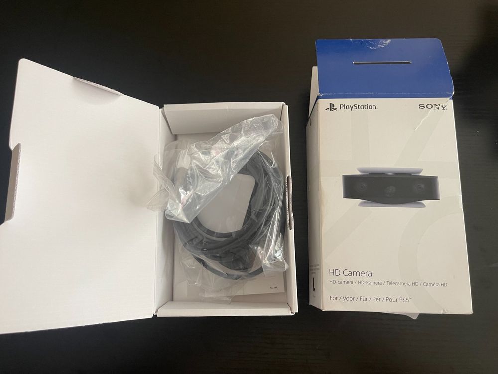 NEU Sony Playstation 5 HD Camera Kamera, NP 60Fr (Neu und originalverpackt) in Zürich für CHF 15 ...