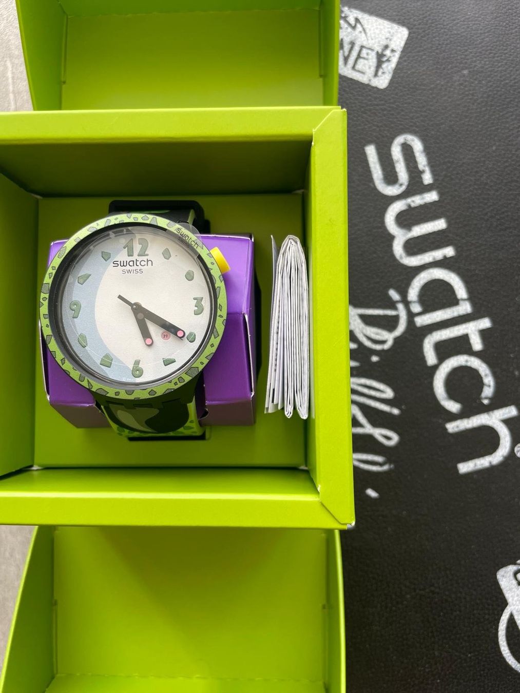Swatch Uhr Big Bold Cell X Swatch SB01Z401 (Neu und originalverpackt ...