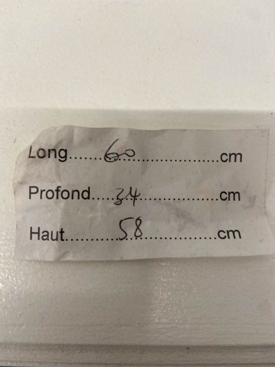 Table de chevet antique à 2 tiroirs relookée- , élégante (D'occasion) à ...