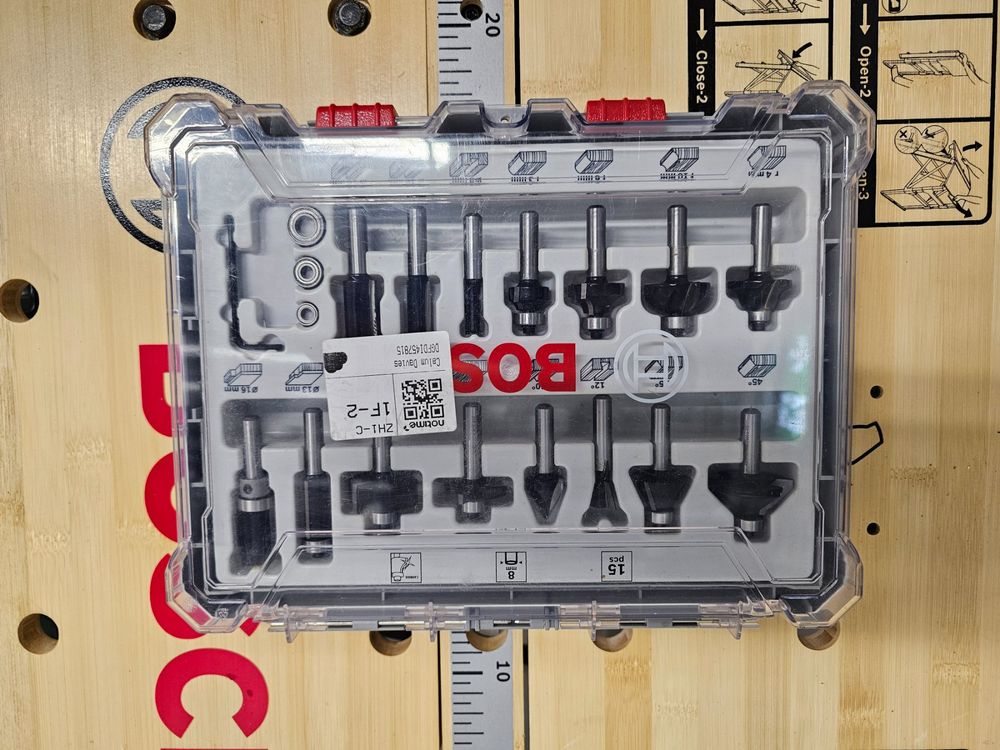 Bosch Professional Zubehör 15-teiliges Fräser-Set, 8-mm-Scha | Kaufen ...