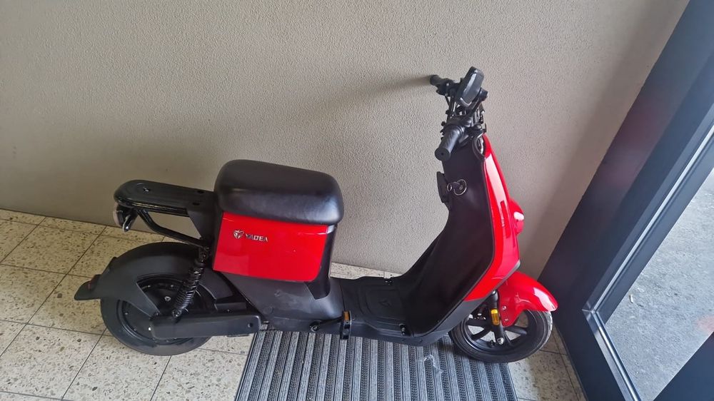 YADEA DE3 E-Scooter, gebraucht (Gebraucht) in Wettingen für CHF 449 ...