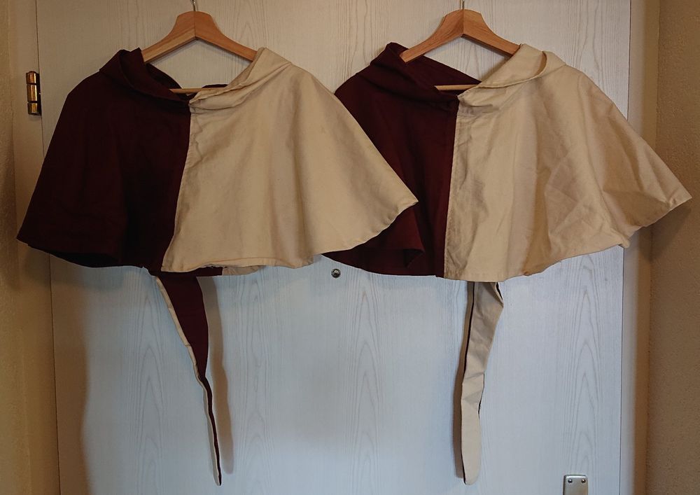 2 x Mittelalter / Larp Gugel Mytholon (Neu (gemäss Beschreibung)) in für CHF 30 – mit Lieferung ...