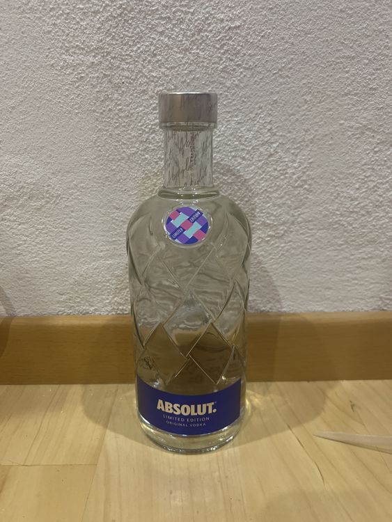 Absolut Vodka Flasche Limited Edition (Neu und originalverpackt) in ...