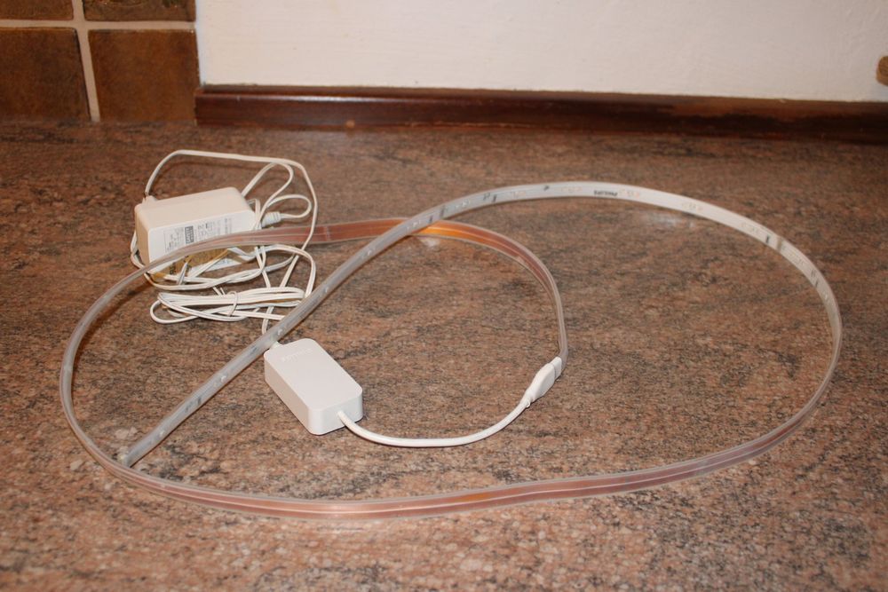 Philips Hue Lightstrip | Kaufen auf Ricardo