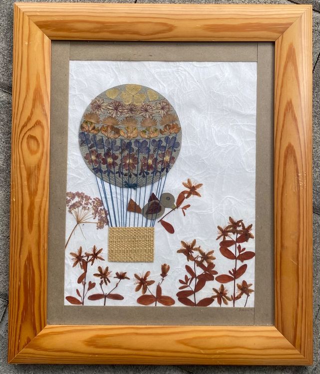 Collage Mischtechnik Luftballon Unleserlich Signiert (Gebraucht) in Root für CHF 19 – mit ...