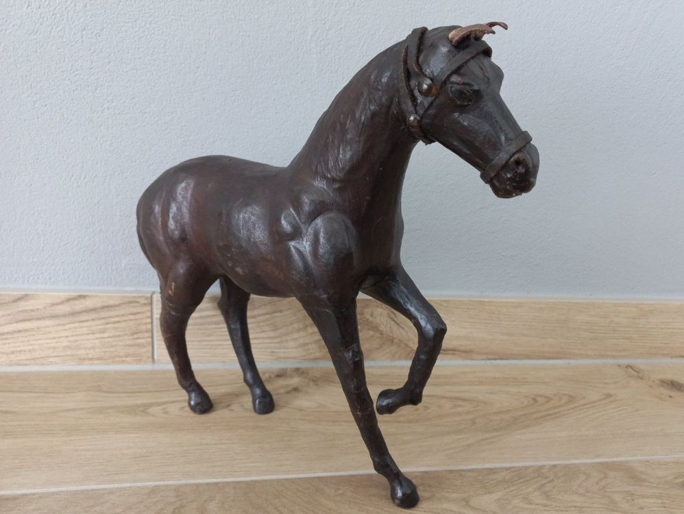 altes Pferd mit Leder bezogen | Kaufen auf Ricardo