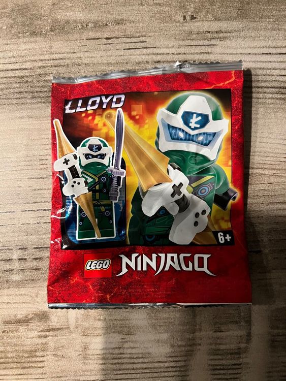 Lego Ninjago Minifigur Lloyd Neu | Kaufen auf Ricardo