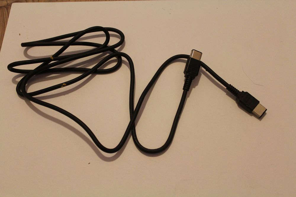 Original Game Boy Link Cable (Gebraucht) in Solduno für CHF 11 – mit ...