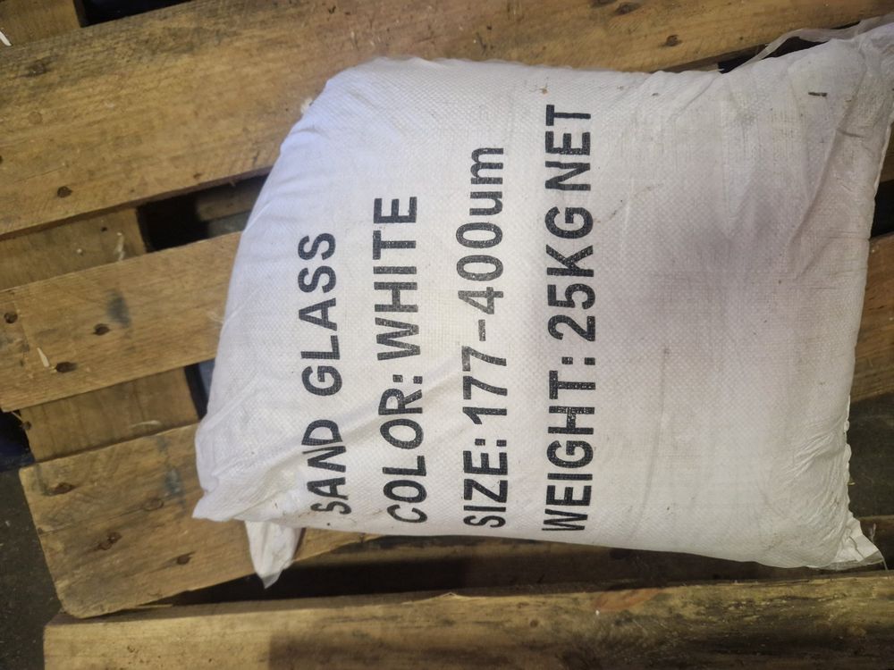 Sandstrahlmittel Glasperlen 25kg (Neu und originalverpackt) in Grabs für CHF 20 – mit Lieferung ...