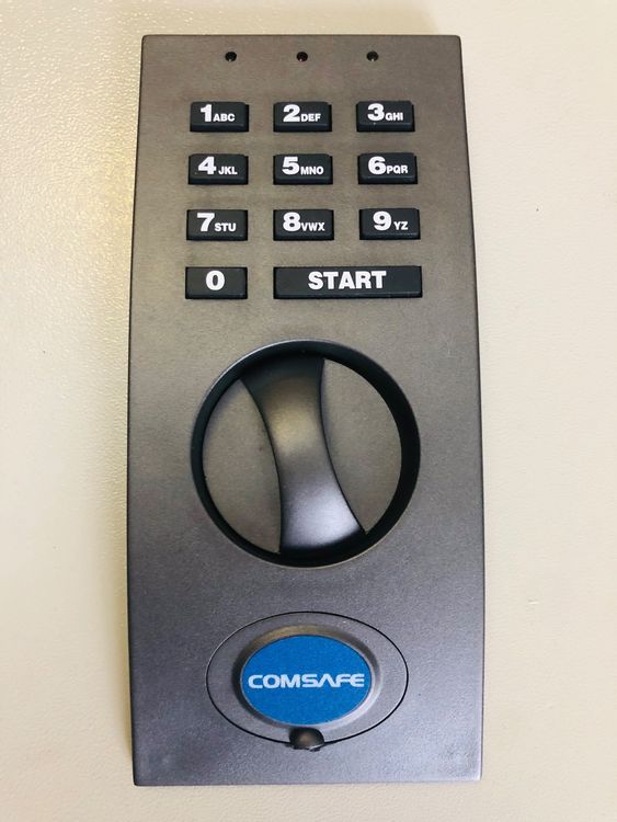 Top Schlüsseltresor Comsafe, sehr massiv und schwer | Kaufen auf Ricardo