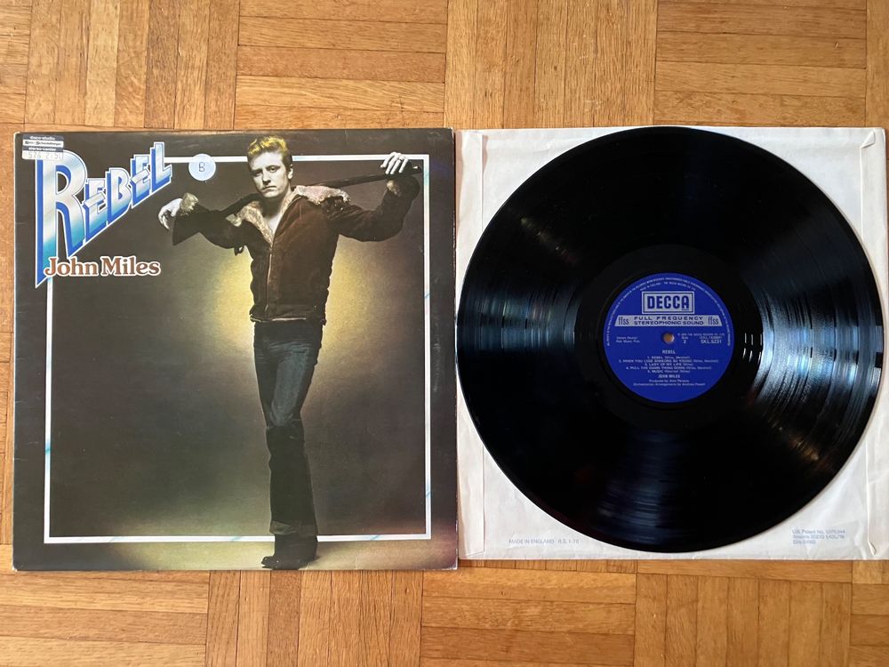 LP John Miles, Rebell, mit Poster (Gebraucht) in Winterthur für CHF 9 ...