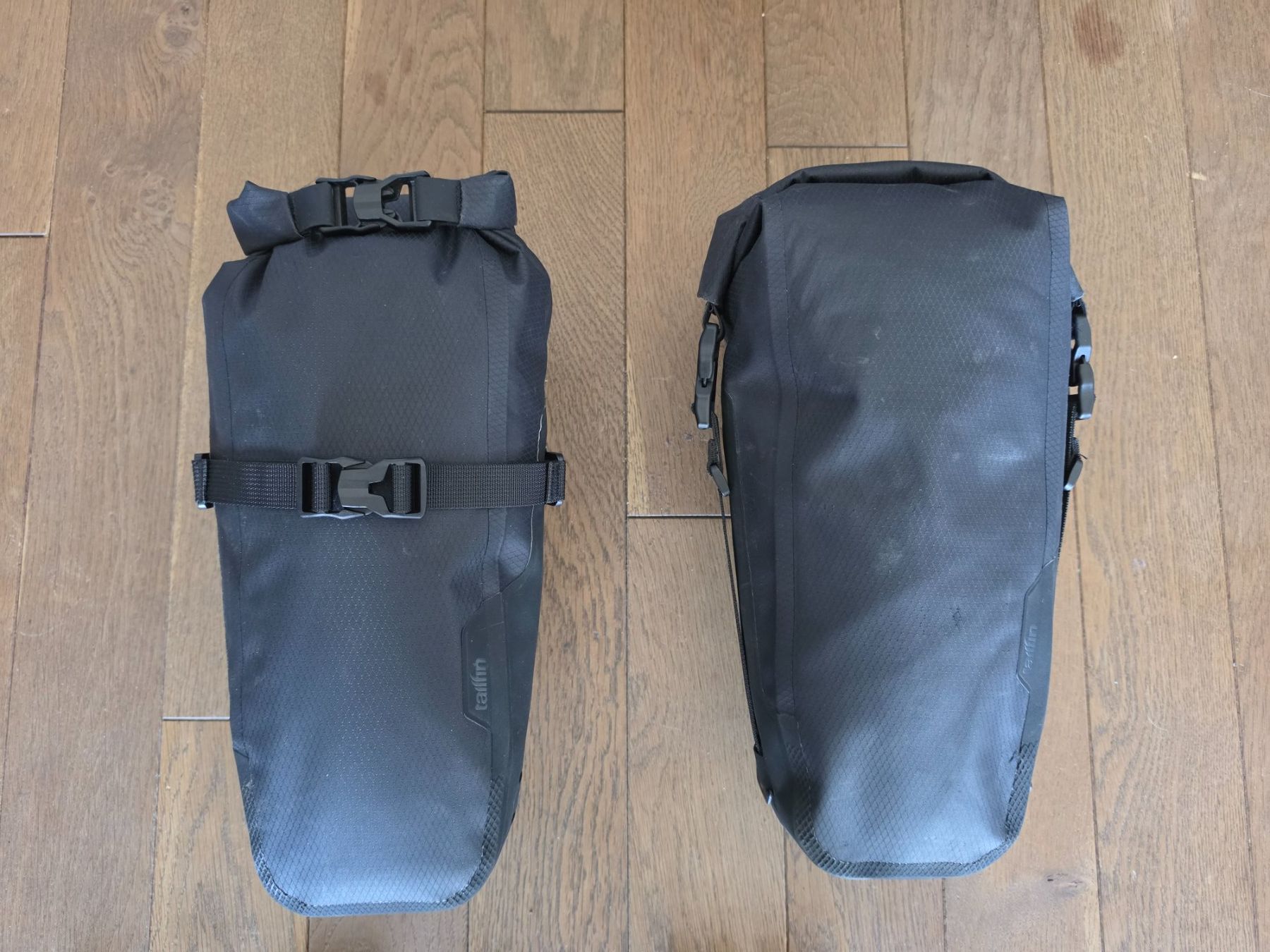 Tailfin Mini Pannier (2x 5L) Velotasche (Neu (gemäss Beschreibung)) in ...