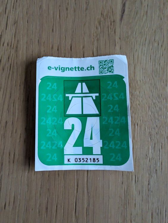 Autobahn Vignette (Neu und originalverpackt) in Winterthur für CHF 31 – mit Lieferung auf ...