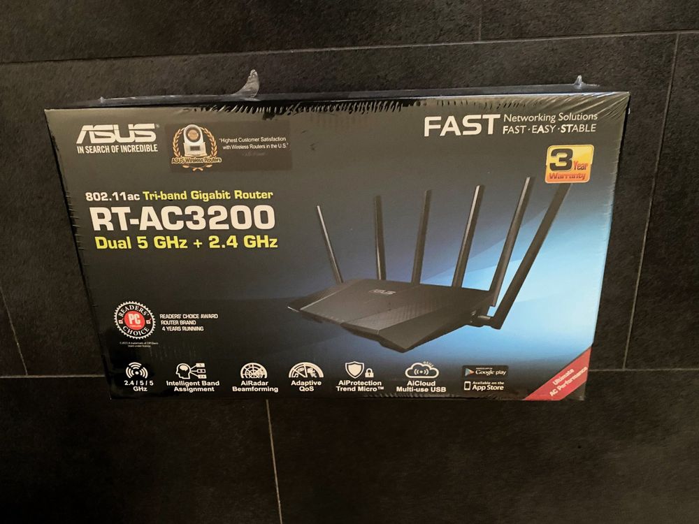 ASUS RT-AC3200 Tri-Band Gigabit Router (Neu (gemäss Beschreibung)) in ...