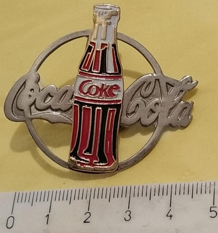 grosser Coca-Cola Pin - RAR (Neu (gemäss Beschreibung)) in Pfäffikon ZH ...
