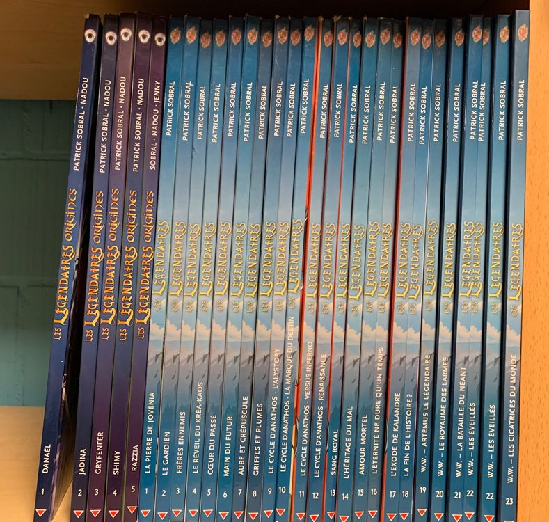 Les Légendaires (Tomes 1 à 23) et Origines (Tomes 1 à 5) (Gebraucht) in Kerzers für CHF 84 – nur ...