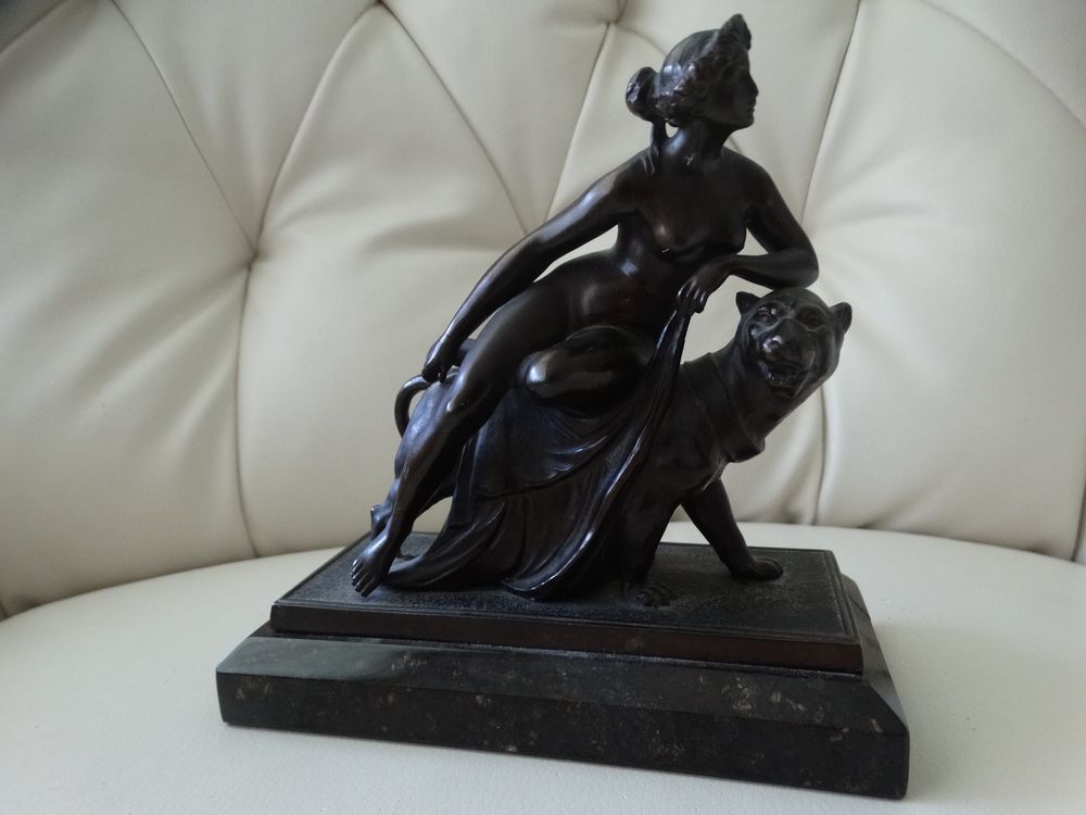 Antike Göttin Ariadne auf Panther Bronze Skulptur | Kaufen auf Ricardo