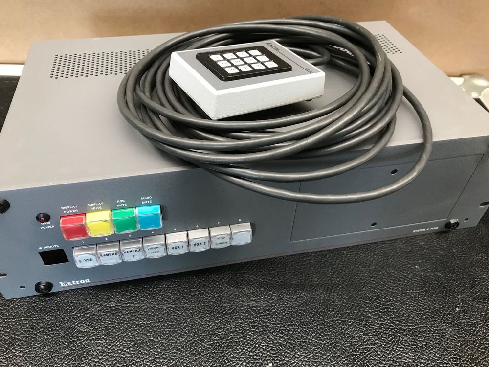 Extron System 8 Plus Video Switcher (Gebraucht) in Lostorf für CHF 25 ...