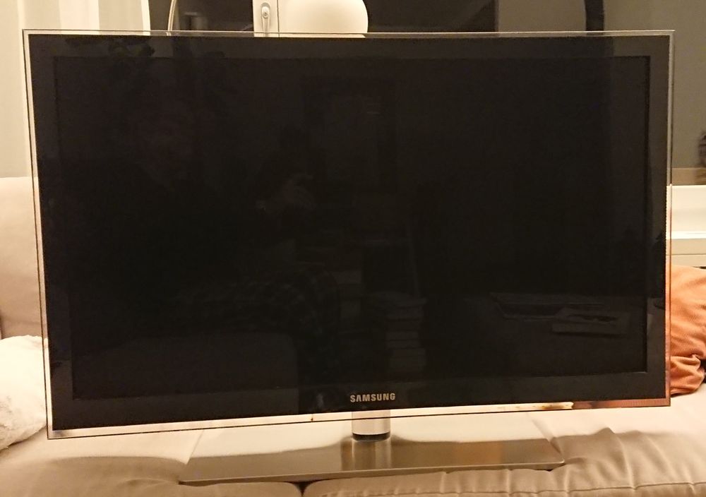 Samsung TV 37 Zoll UE37C6700 (Gebraucht) in Unterentfelden für CHF 100 ...