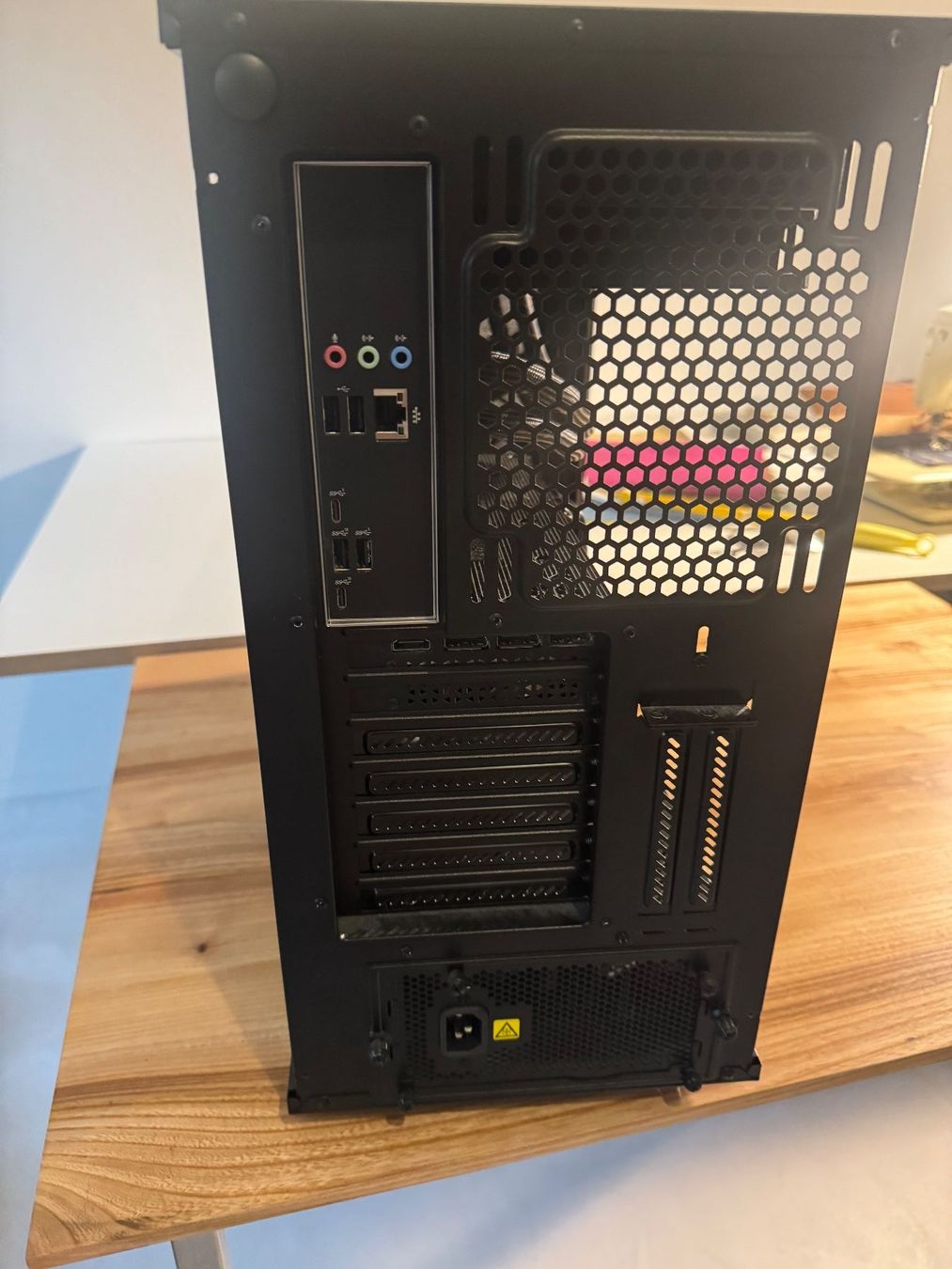 High End PC - i9 / Nvidia RTX 3090 / 64GB Ram / 2TB SSD (Gebraucht) in ...