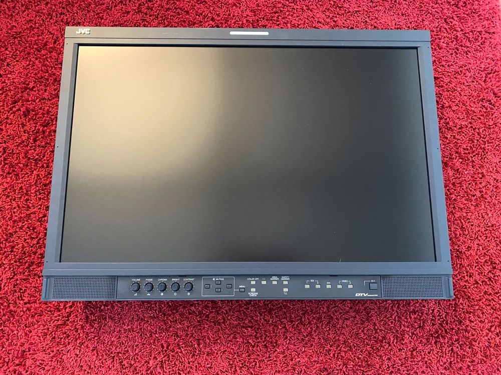 JVC DT-R24L41D Professioneller 24" Full HD LCD SDI Monitor (Gebraucht ...
