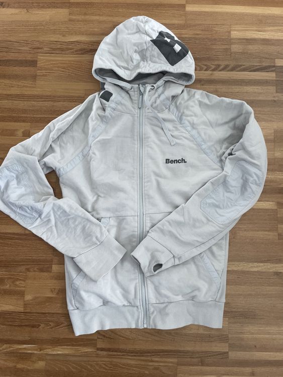 Bench Jacke (Gebraucht) in Aesch BL für CHF 12 – mit Lieferung auf ...