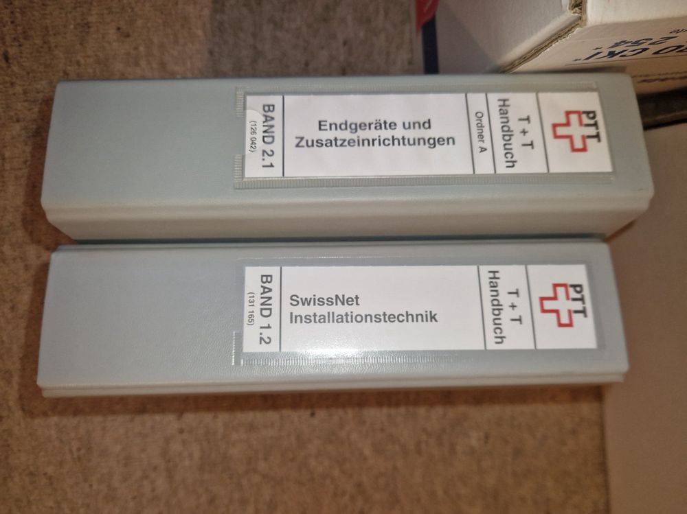 Manuels Telecom PTT année 1996, documentation technique (Gebraucht) in ...