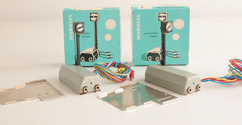 Märklin 2 Gleissperrsignale 7042 Spur H0 | Kaufen auf Ricardo