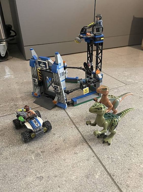 LEGO Jurassic World Raptor Paddock (Gebraucht) in Neuhausen für CHF 25 ...