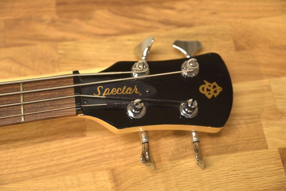 Spector NS-2000 B Bass Top Zustand, EMG Pickup (Gebraucht) in Basel für ...